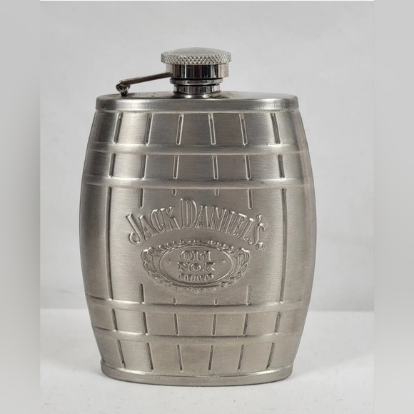 Jack Daniels | Dining | Jack Daniels Old No 7 Stainless Steel 4 Oz ...